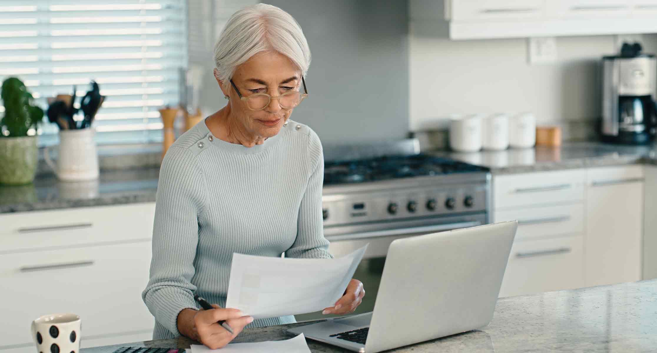 What to Do on the Receiving End of a Life Insurance Policy - 1st Source